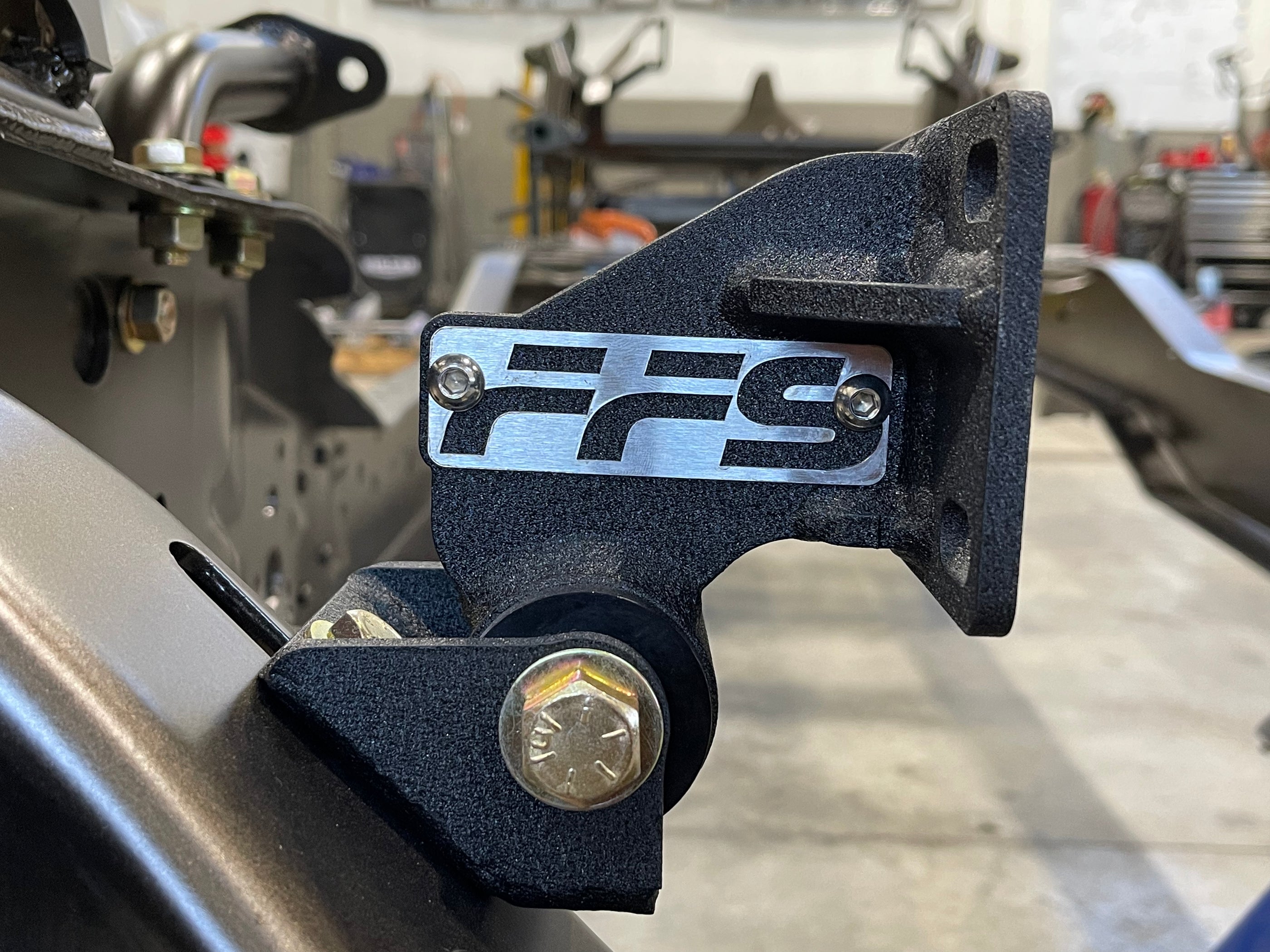 72-93 cummins 12v 24v and common rail engine swap motor mounts