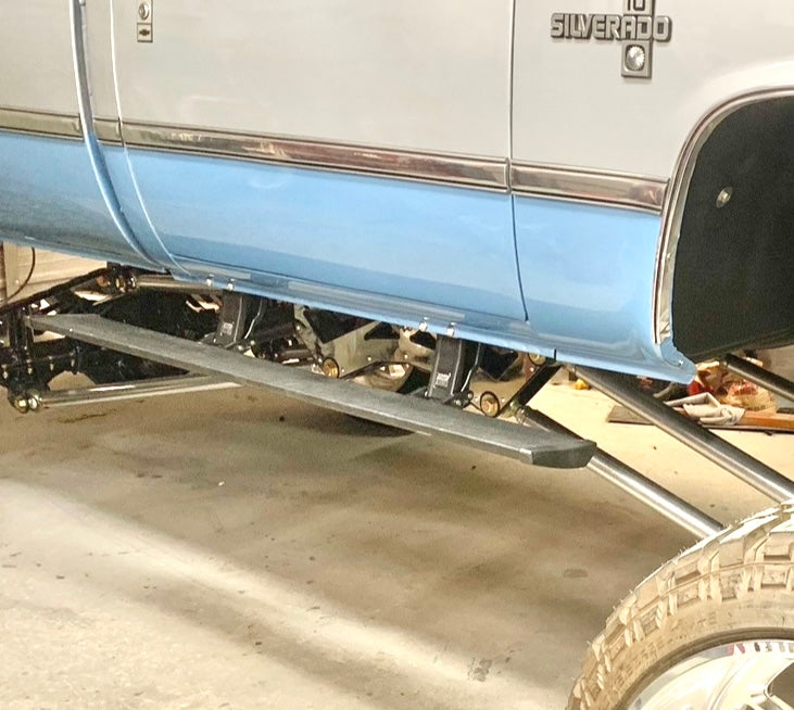 SquareBody Chevy 73-87 Amp Research Power Folding Step Kit – Far From Stock